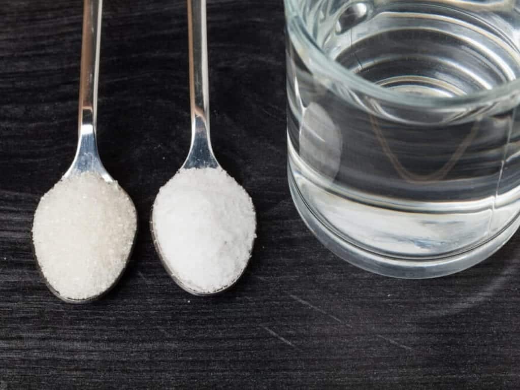 Veja como fazer soro caseiro contra diarreia e desidratação