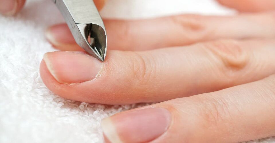 Como tirar a cutícula - Passo a passo para fazer em casa + Dicas ...
