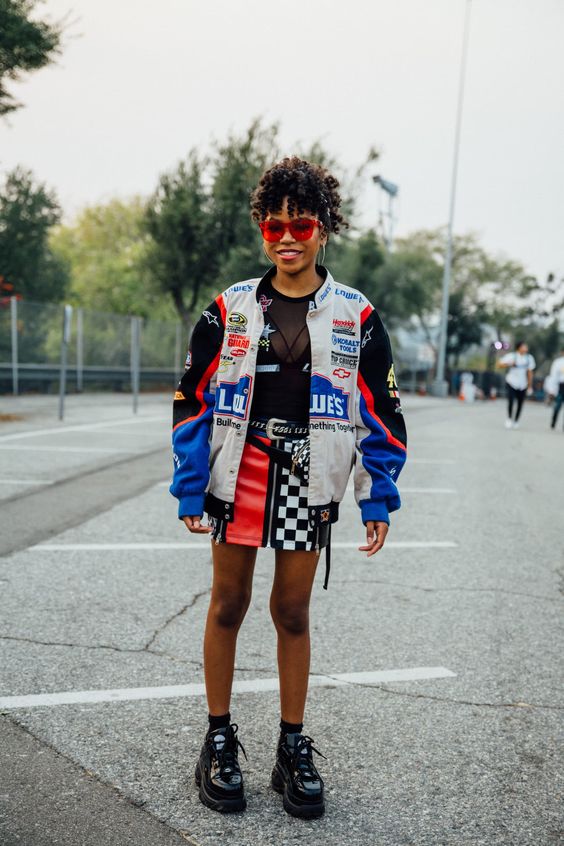 Bikercore: elementos essenciais da tendência de moda biker